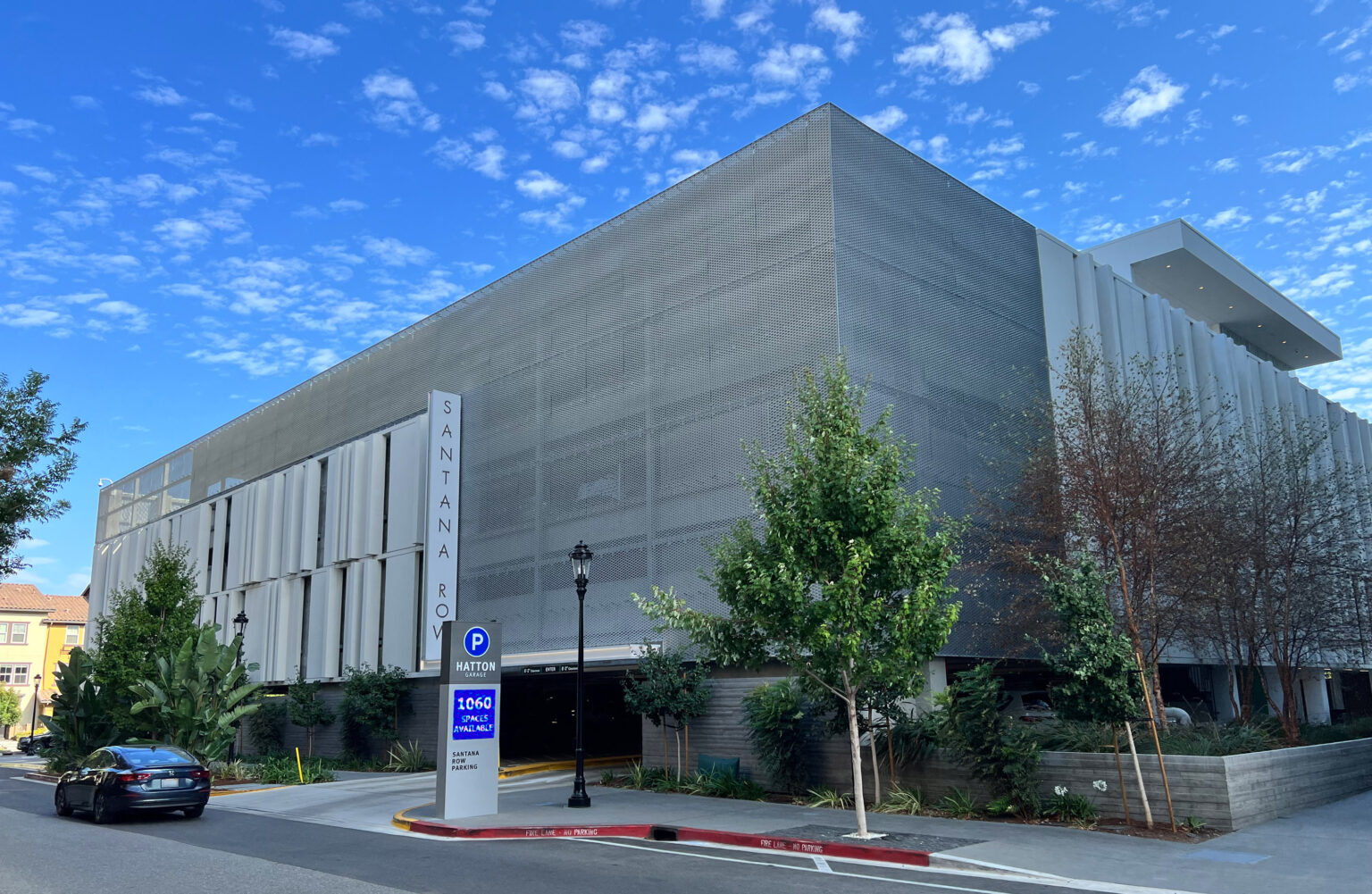 Expanded Mesh Parking Garage Screen with High Opacity