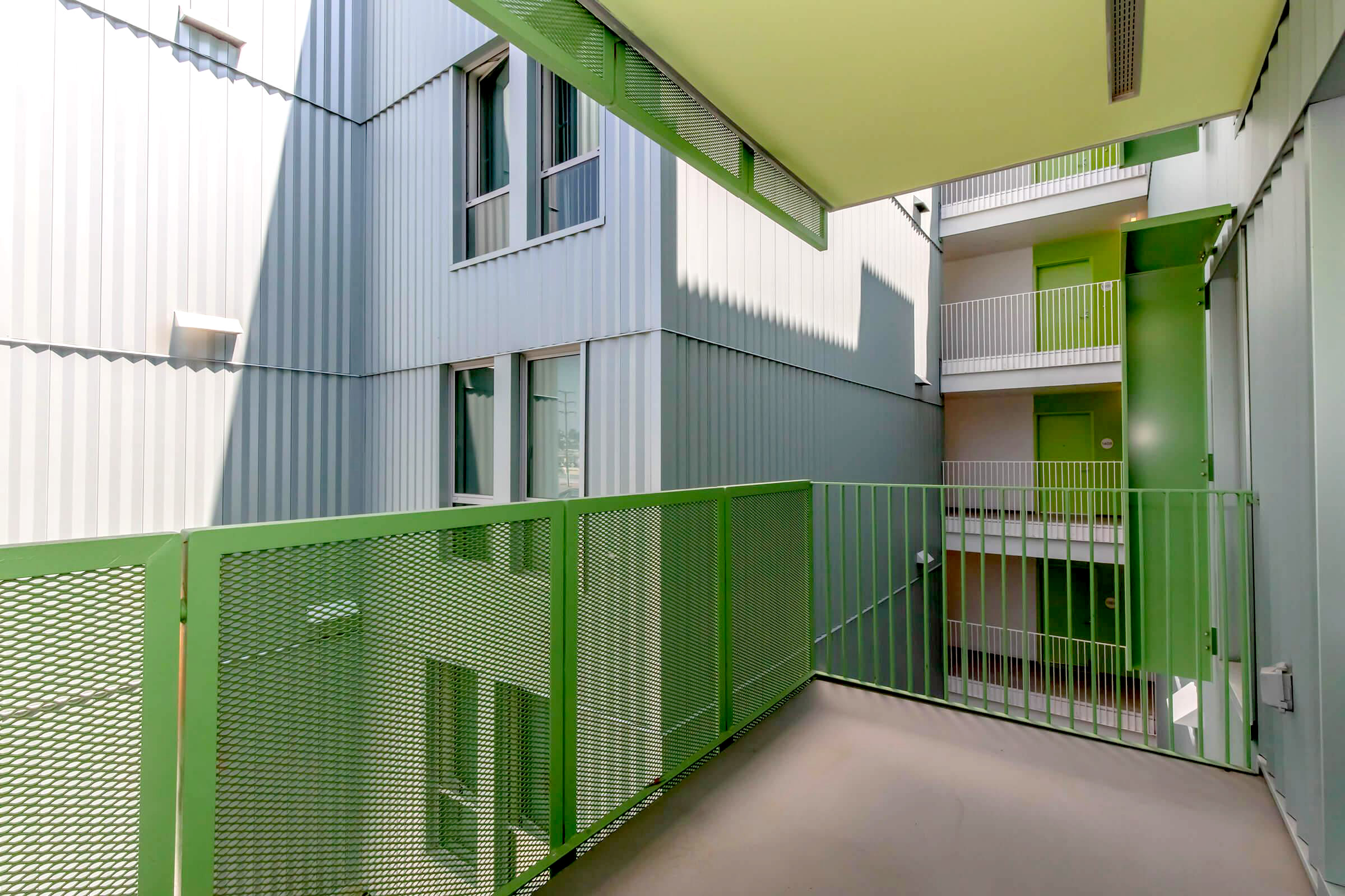 Multifamily Expanded Mesh Railing